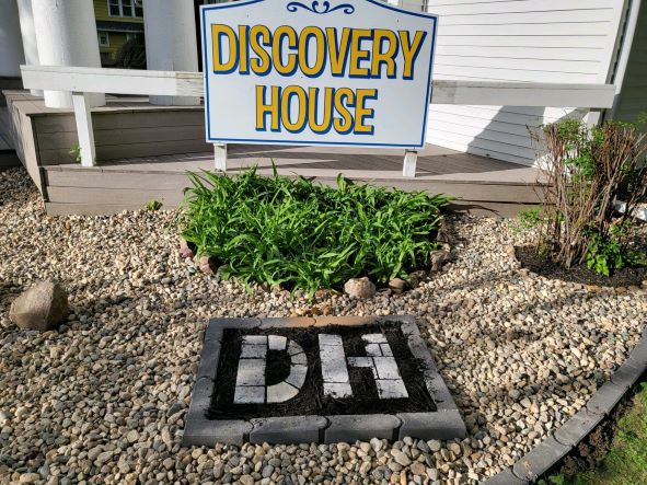 Discovery House